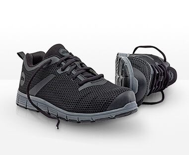 Safety Footwear | Safety & Workwear | Screwfix.com