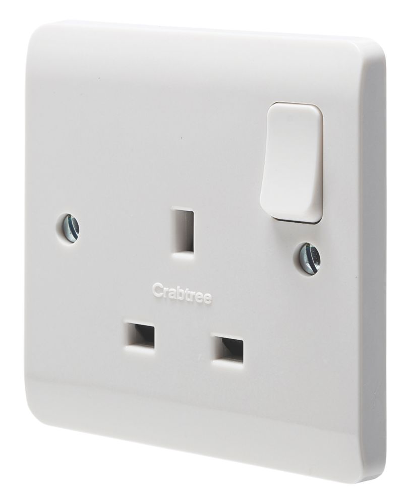 Crabtree Instinct 13A 1-Gang SP Switched Socket White